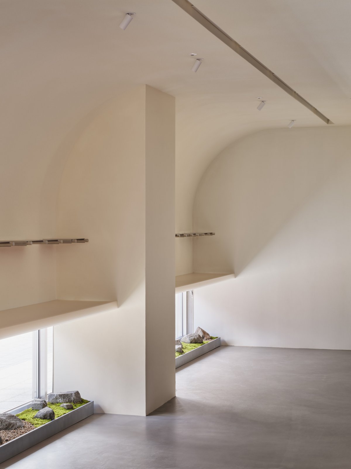 YinjiSpace - Another D Studio x Ouvrir Bakery Cafe